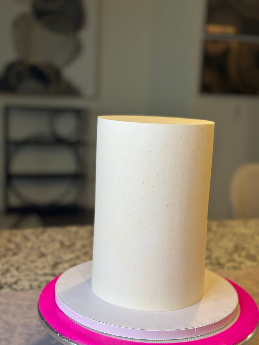 Beginner Cake Tutorial (Stacking, Crumb Coating, Final Coat) – Ebony ...